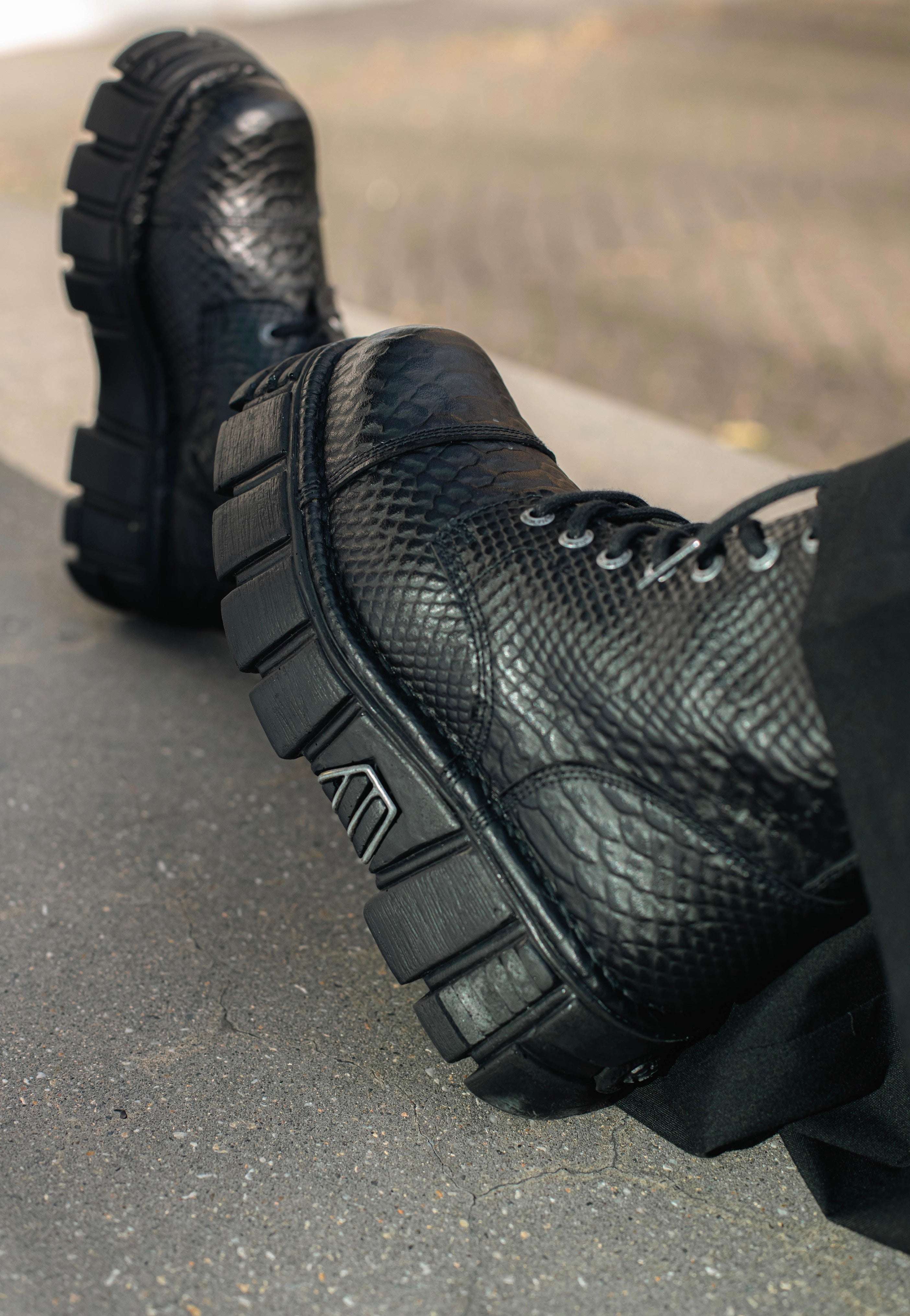 New Rock - M Mili 083C V11 Black - Girl Shoes | Nuclear Blast